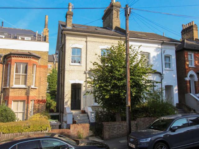2 Bedroom Flat