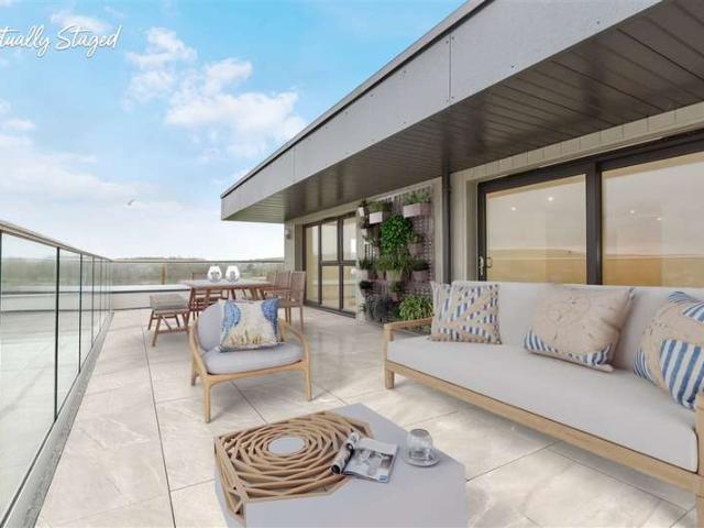 2 Bedroom Flat