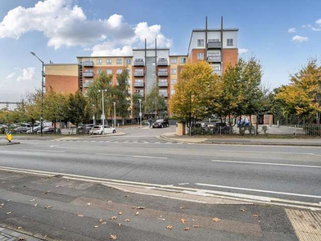 2 Bedroom Flat