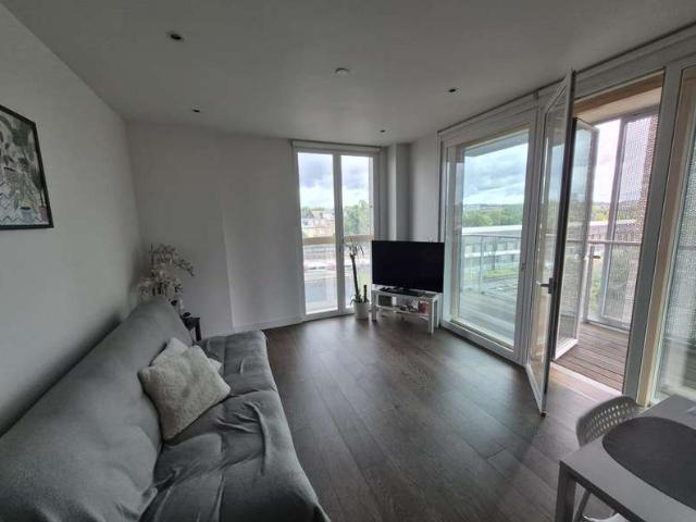 2 Bedroom Flat