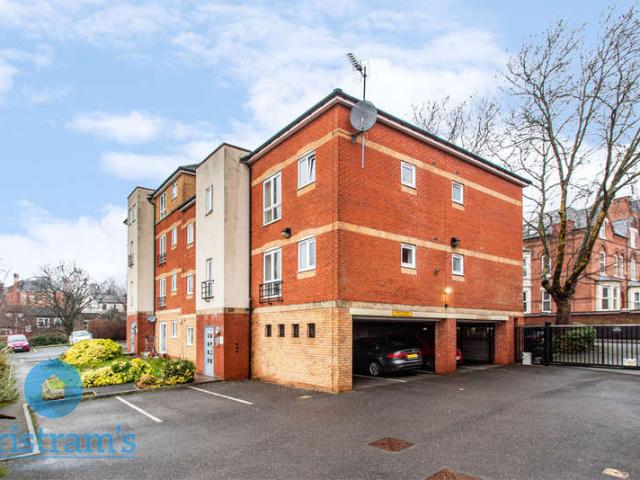 2 Bedroom Flat