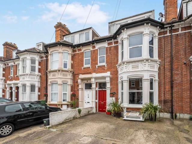 2 Bedroom Flat