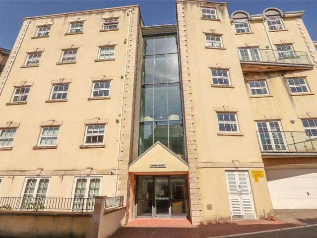 2 Bedroom Flat