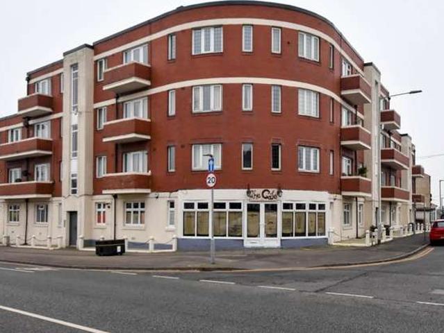 2 Bedroom Flat