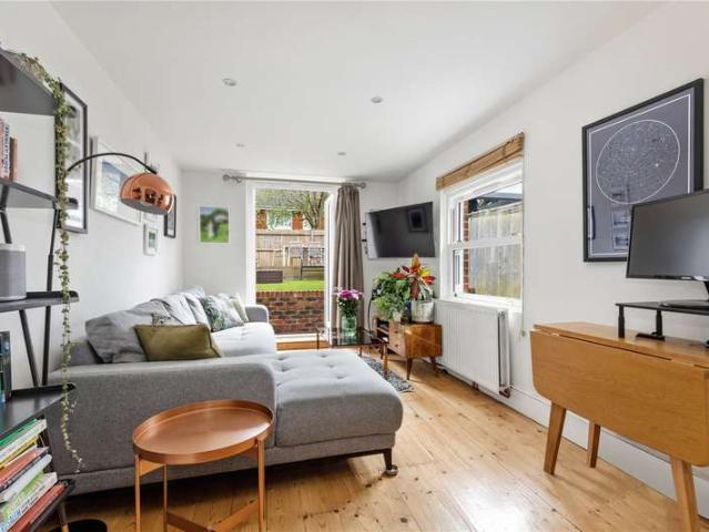 2 Bedroom Flat
