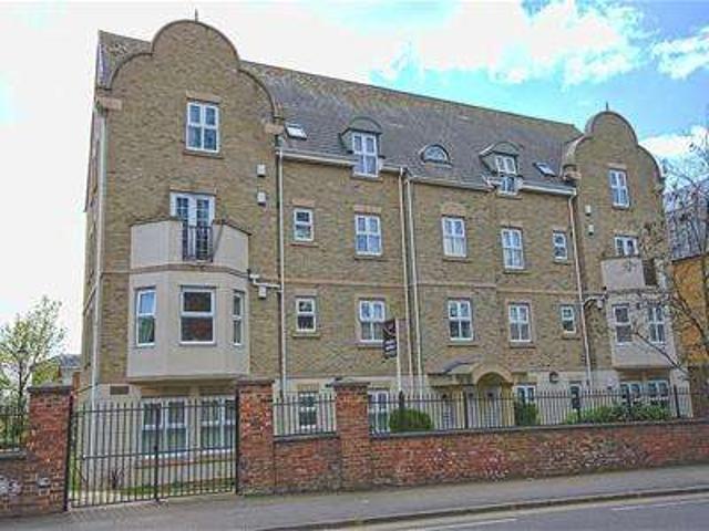 2 Bedroom Flat