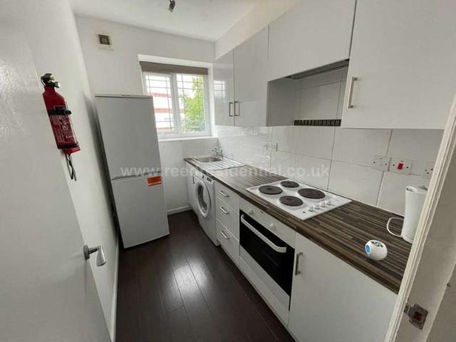 2 Bedroom Flat