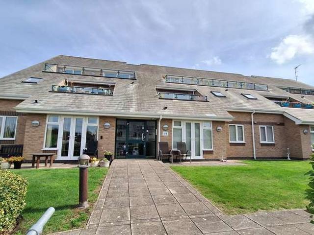 2 Bedroom Flat