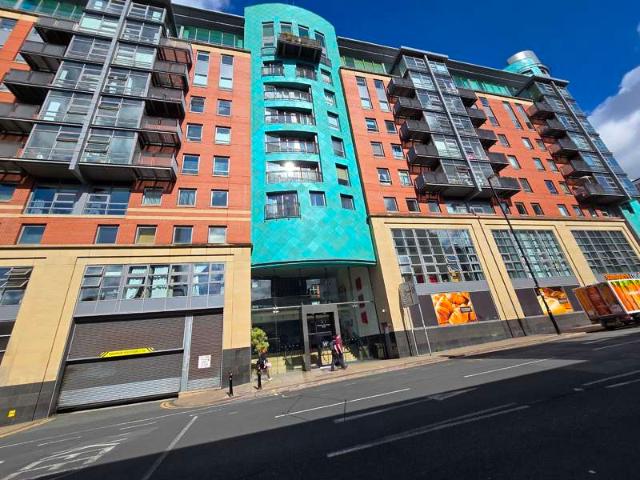 2 Bedroom Flat