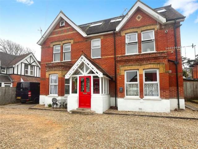 2 Bedroom Flat