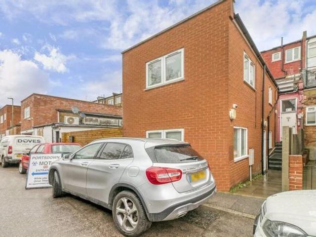 2 Bedroom Flat