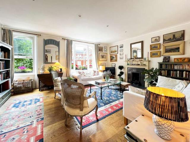 2 Bedroom Flat
