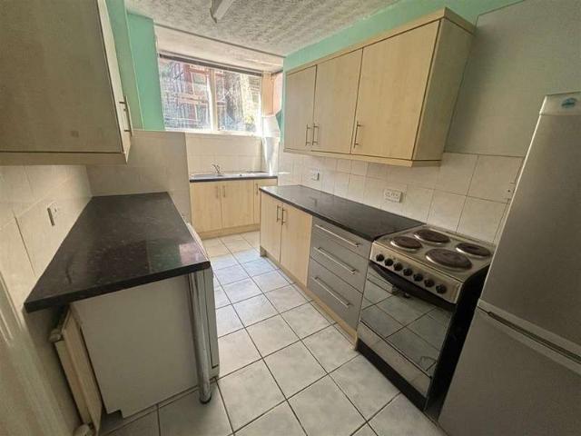 2 Bedroom Flat