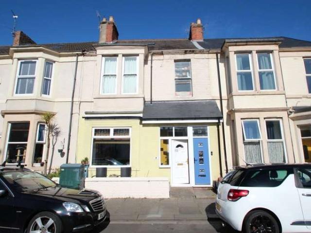 2 Bedroom Flat