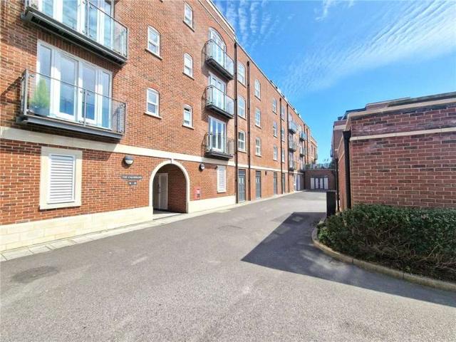 2 Bedroom Flat