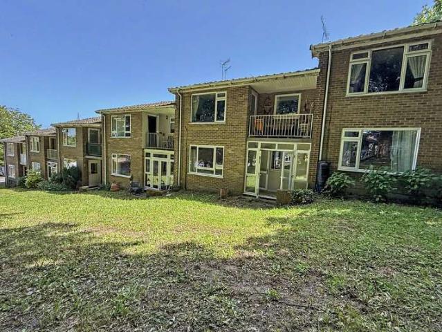 2 Bedroom Flat