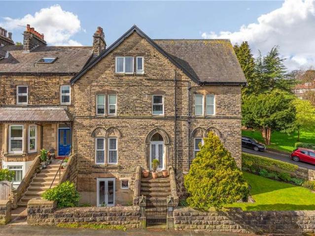 2 Bedroom Flat