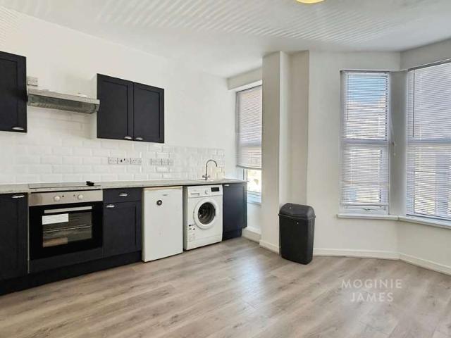 2 Bedroom Flat