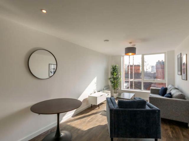2 Bedroom Flat