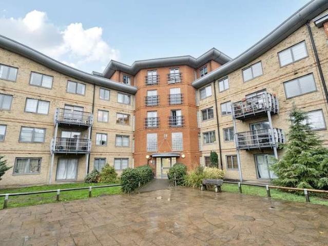 2 Bedroom Flat