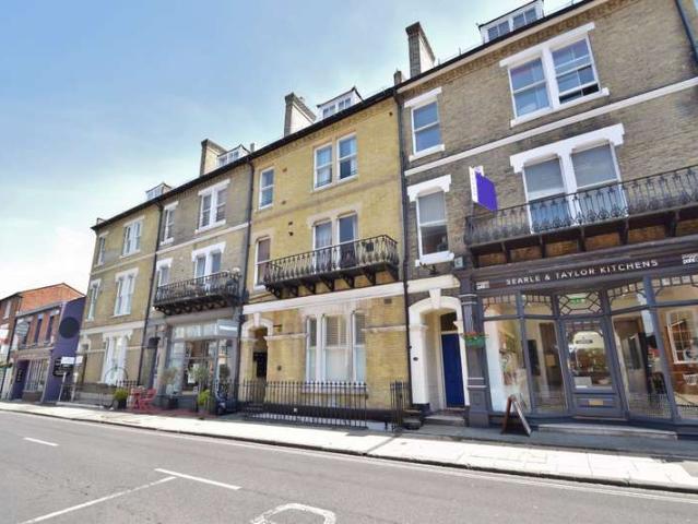 2 Bedroom Flat