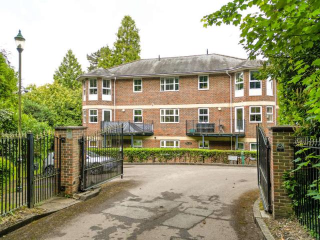 2 Bedroom Flat