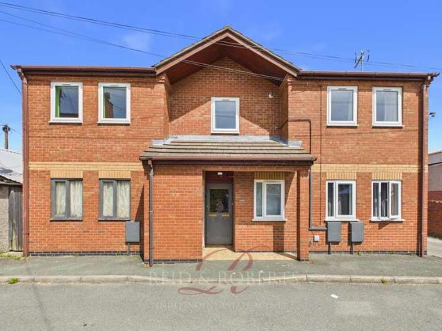 2 Bedroom Flat