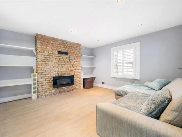 2 Bedroom Flat