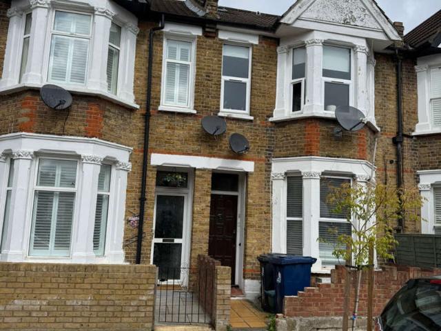 2 Bedroom Flat