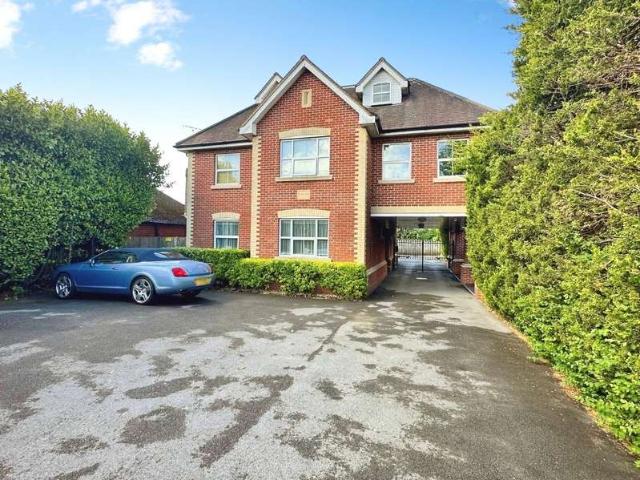 2 Bedroom Flat