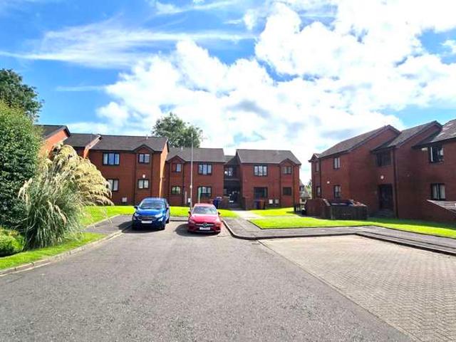 2 Bedroom Flat