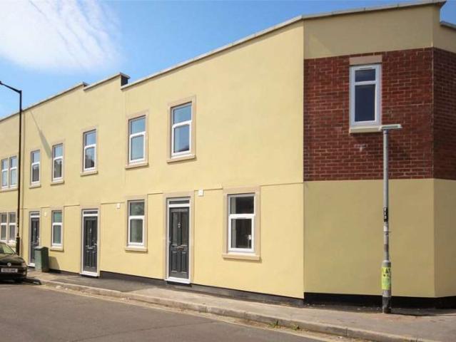 2 Bedroom Flat