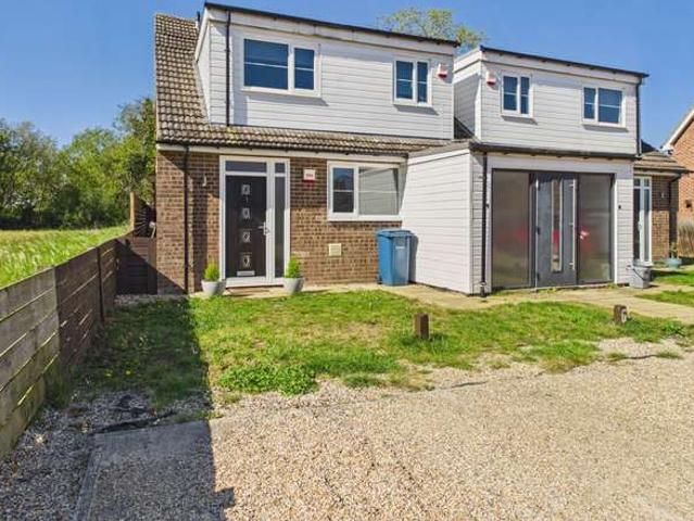 2 Bedroom Flat