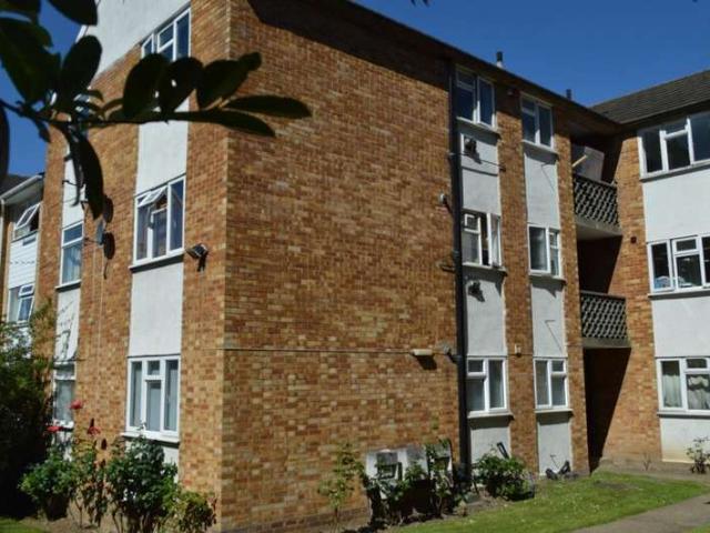 2 Bedroom Flat