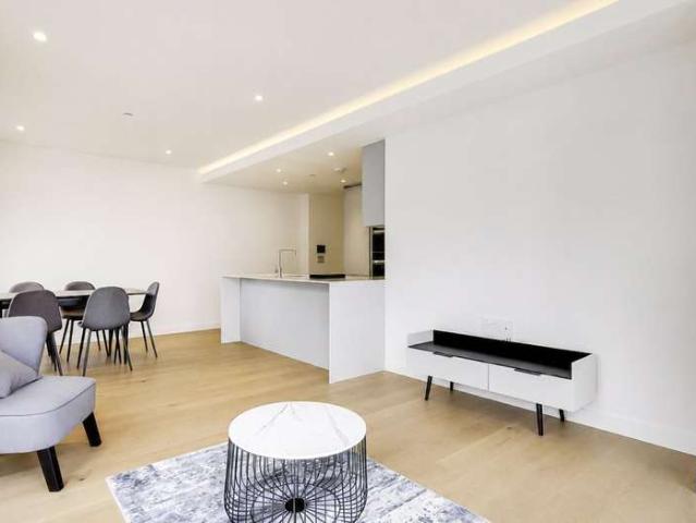 2 Bedroom Flat