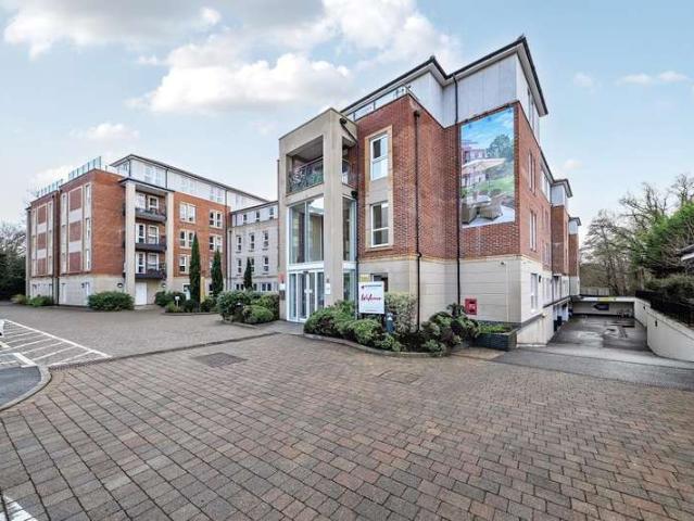 2 Bedroom Flat