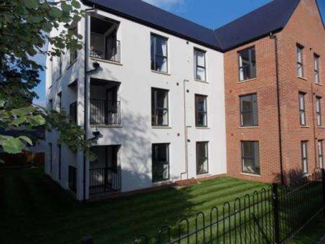 2 Bedroom Flat
