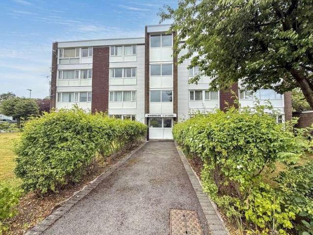 2 Bedroom Flat