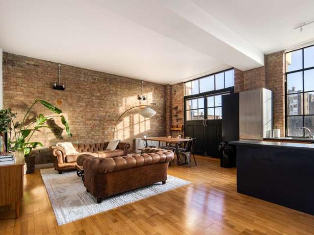 2 Bedroom Flat