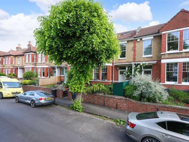 2 Bedroom Flat