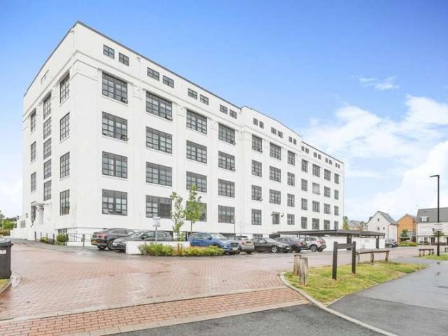 2 Bedroom Flat