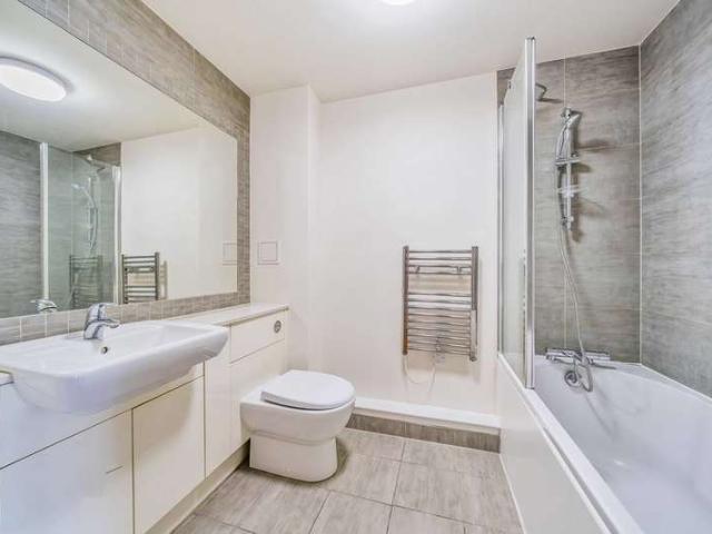 2 Bedroom Flat