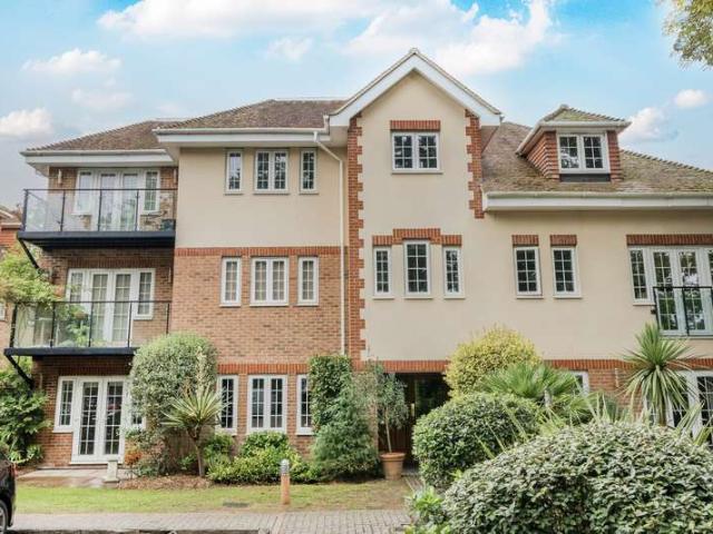 2 Bedroom Flat