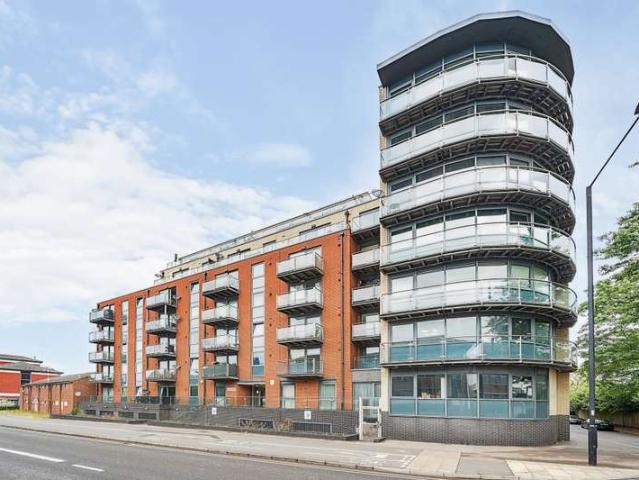 2 Bedroom Flat