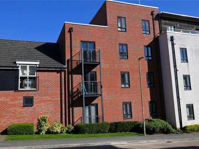 2 Bedroom Flat