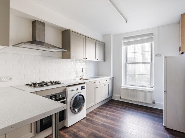 2 Bedroom Flat