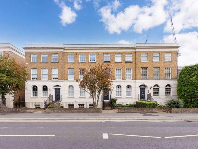 2 Bedroom Flat