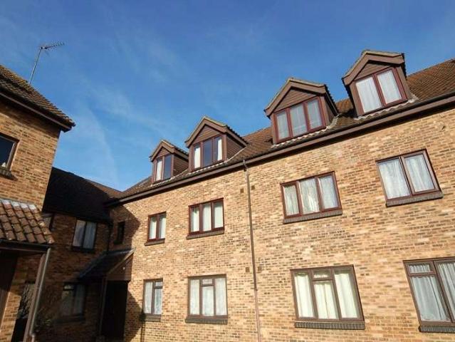 2 Bedroom Flat