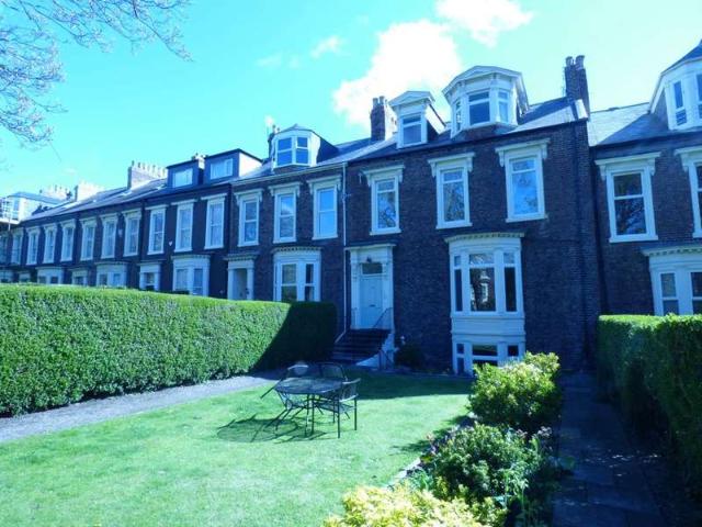 2 Bedroom Flat