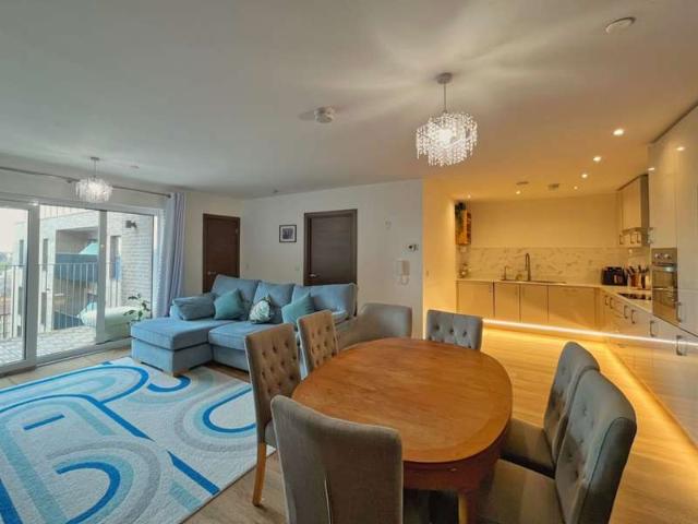 2 Bedroom Flat